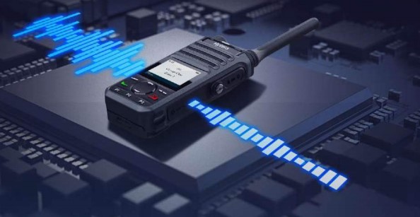 The Role of Two-Way Radios in Emergency Response - Radio Two Way